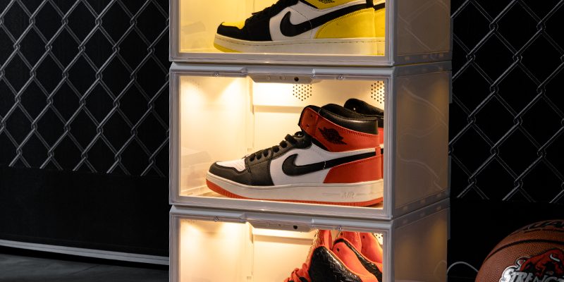LED sneaker boxes : Latest trend from Sneakerstack